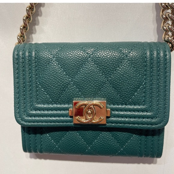 CHANEL | Bags | Vintage Chanel Cross Body Green Authentication ...